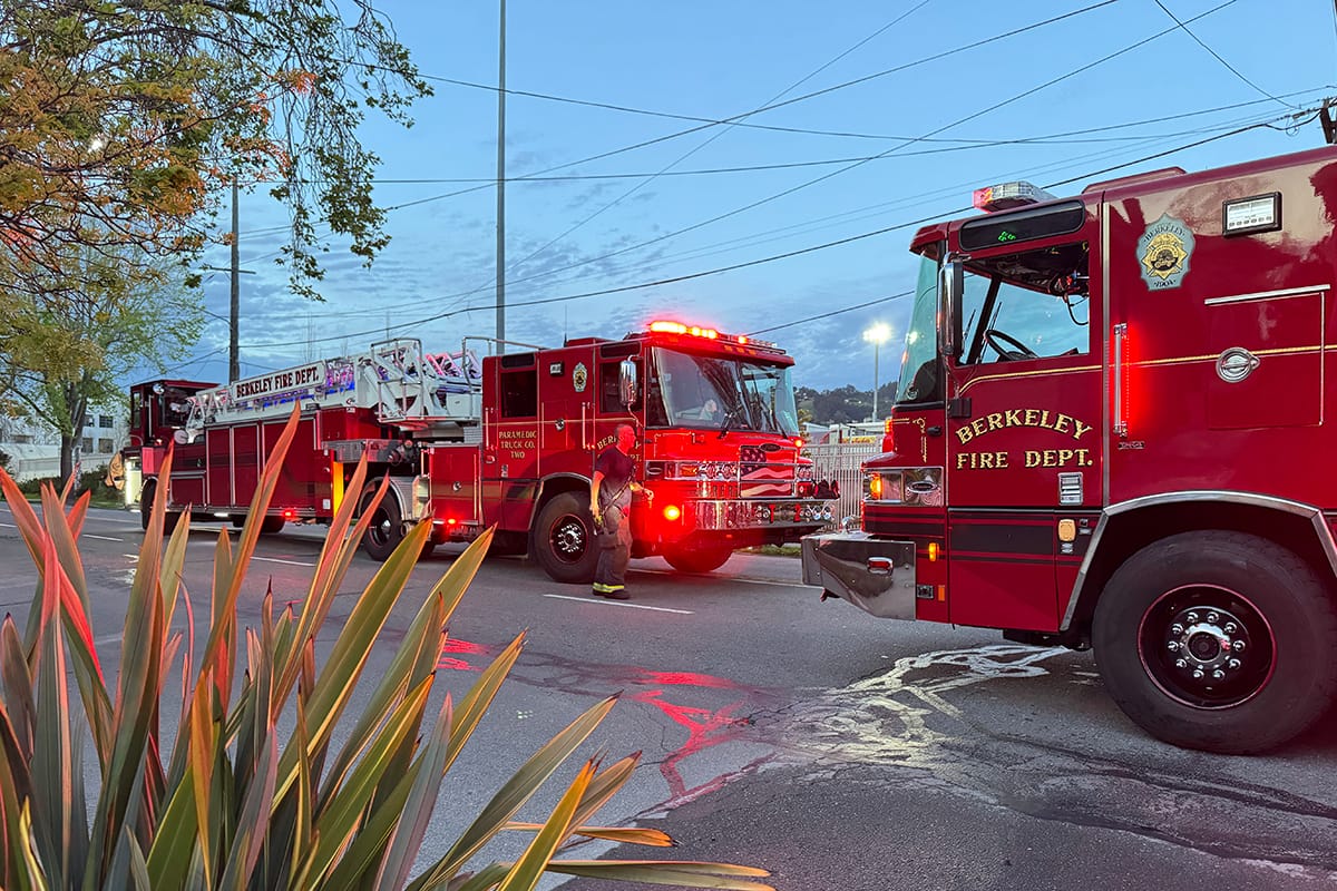 Berkeley apartment fire closes MLK at Channing Way