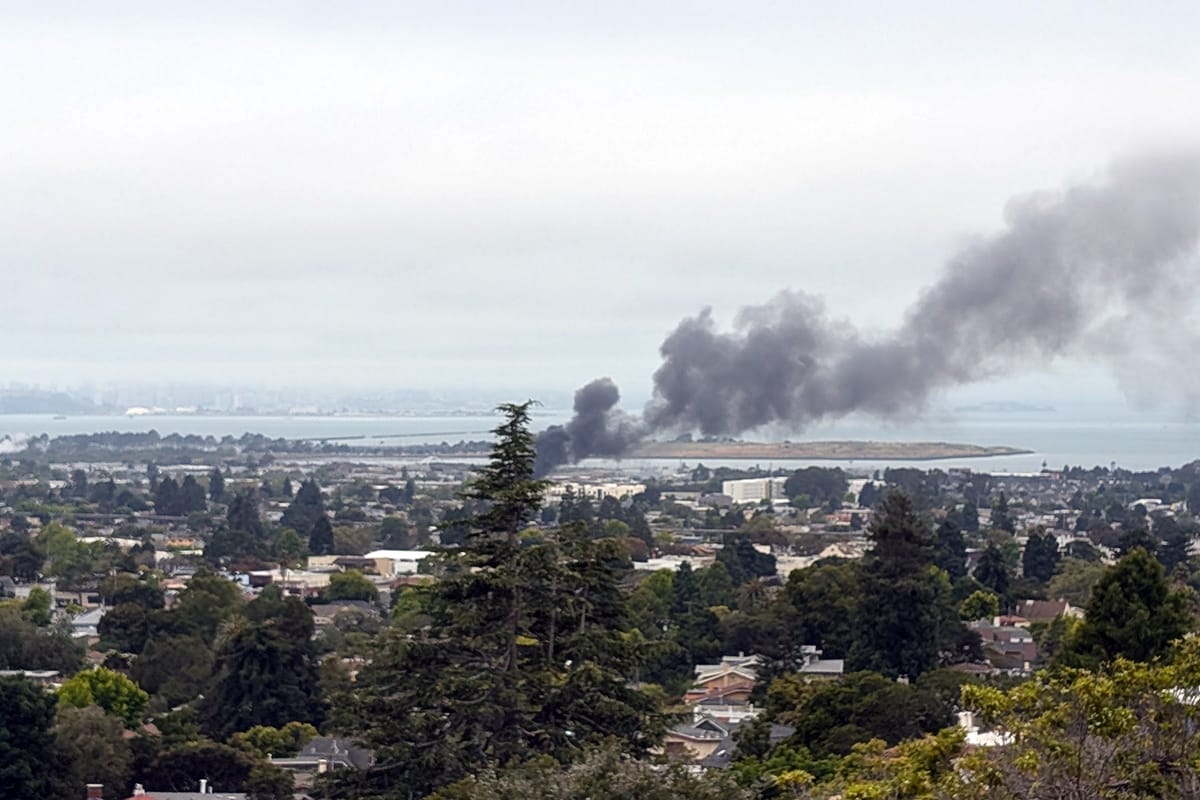 BFD puts out encampment fire in northwest Berkeley