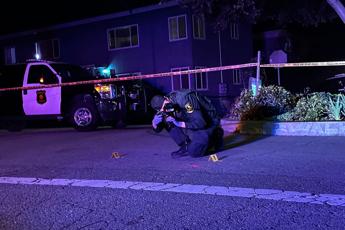 Robbery suspect escapes amid Berkeley police search